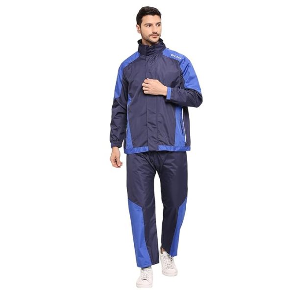 Best Raincoats for Men for Monsoon Travel in India (2025)